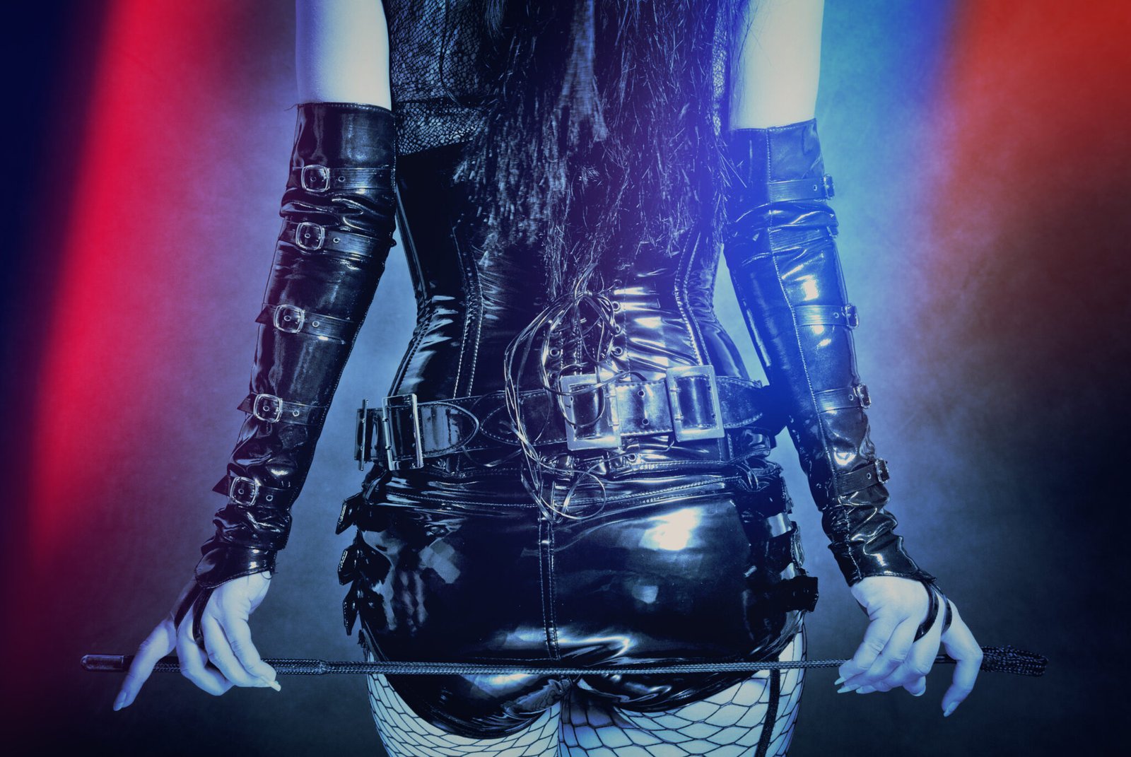 The Art of How to Tight Lace a Corset: A Detailed Guide - Venomous Sin