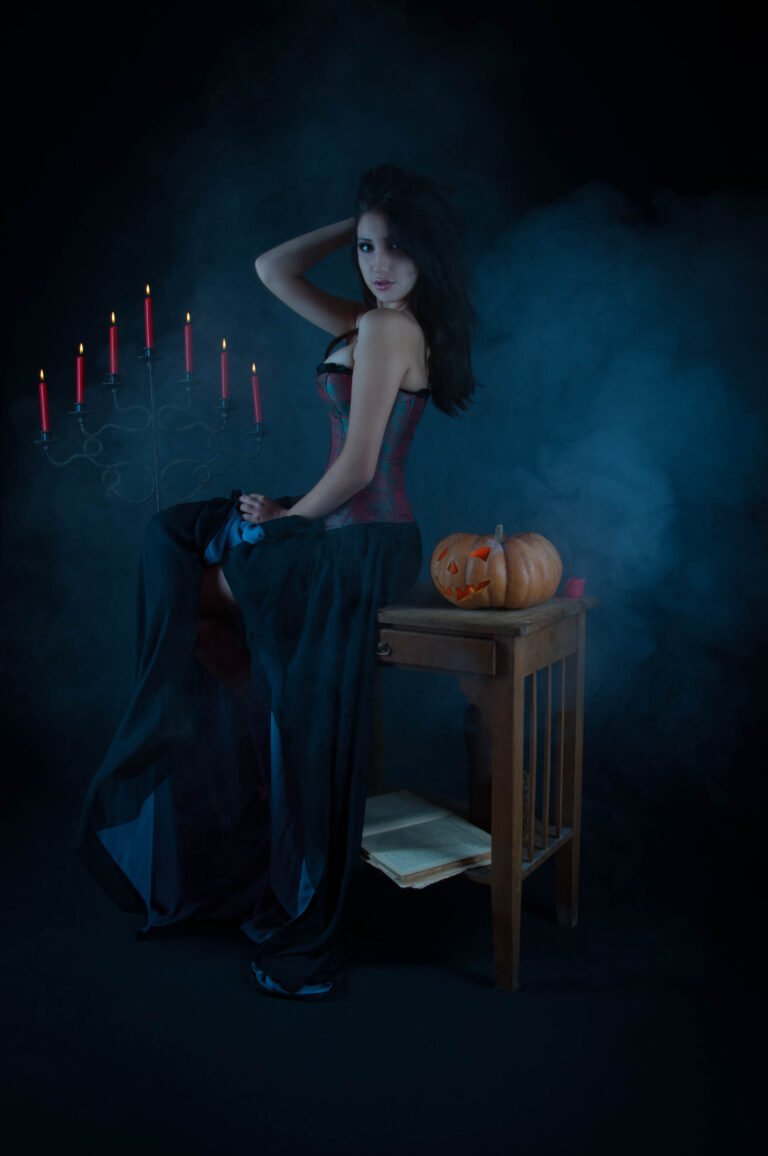 The Art of How to Tight Lace a Corset: A Detailed Guide - Venomous Sin