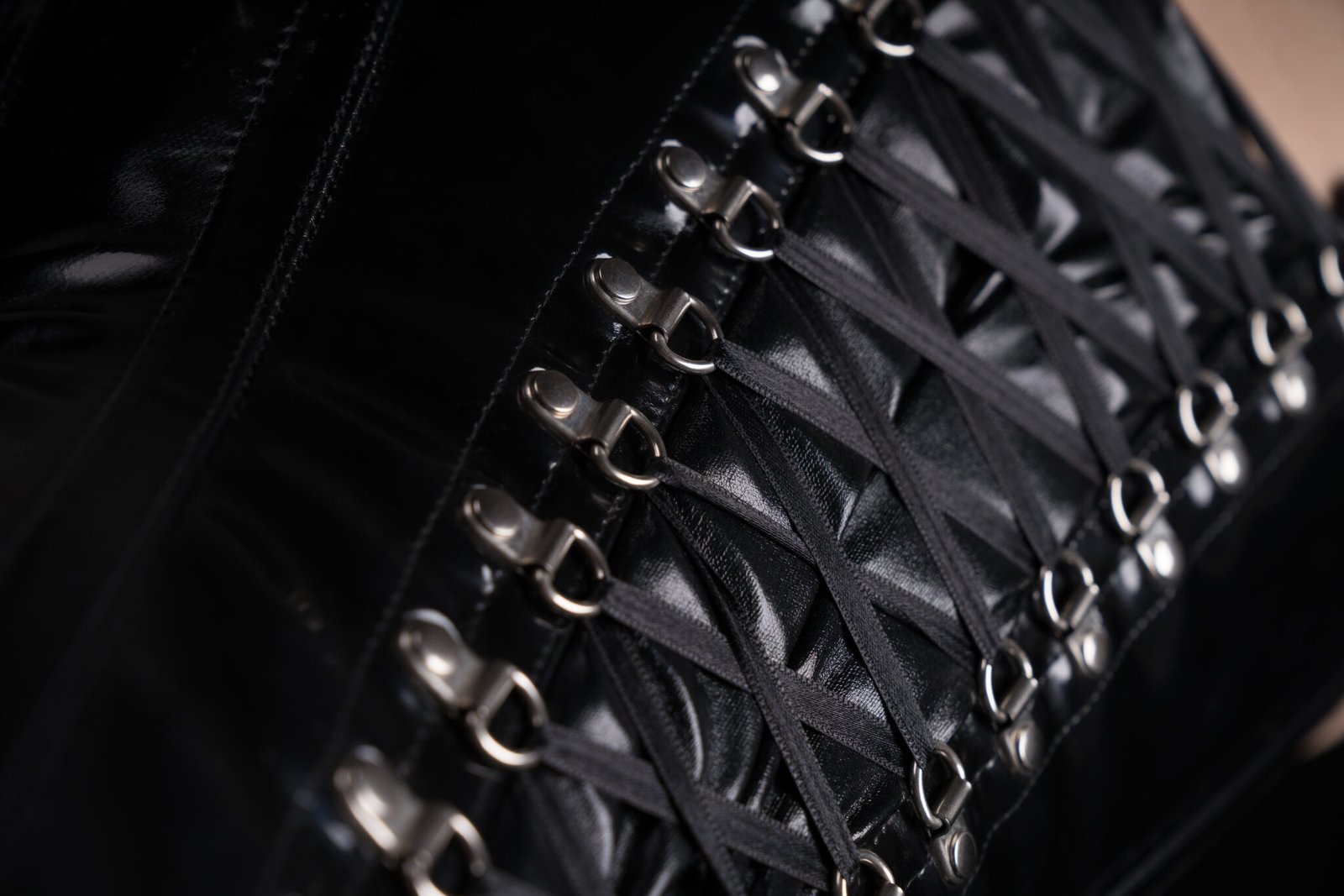The Art of How to Tight Lace a Corset: A Detailed Guide - Venomous Sin